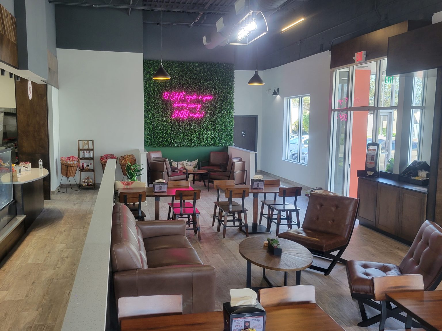 Mecatos Cafe: Breakfast and Colombian pastries in Orlando